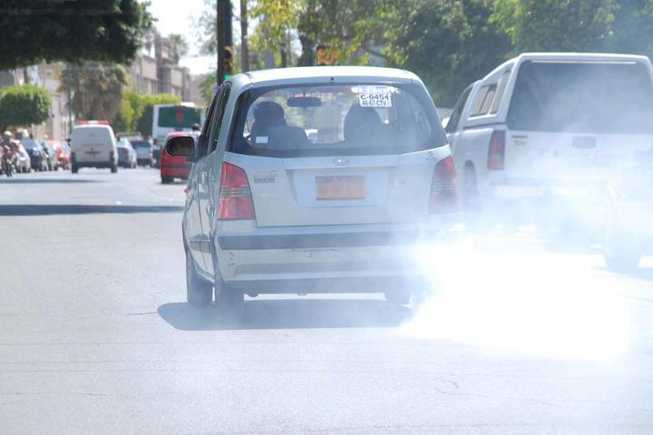 Instan a combatir la contaminación con verificación vehicular