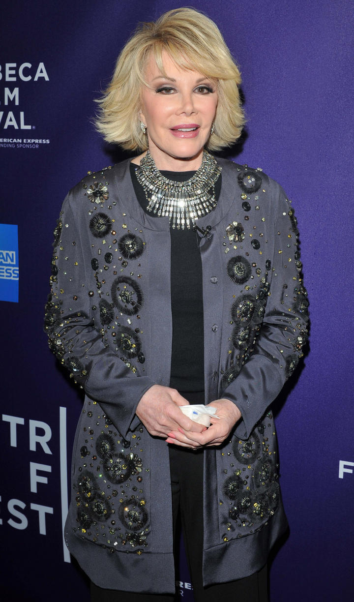 Joan Rivers continúa grave