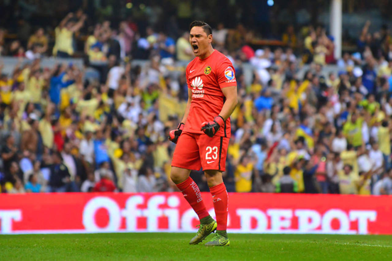 Se cae renovación de Moises Muñoz con América