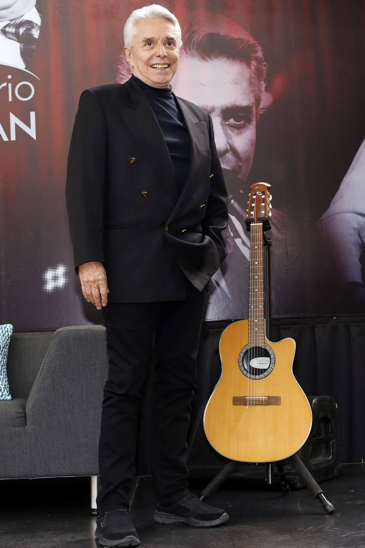 Guzmán festeja 60 años de trayectoria