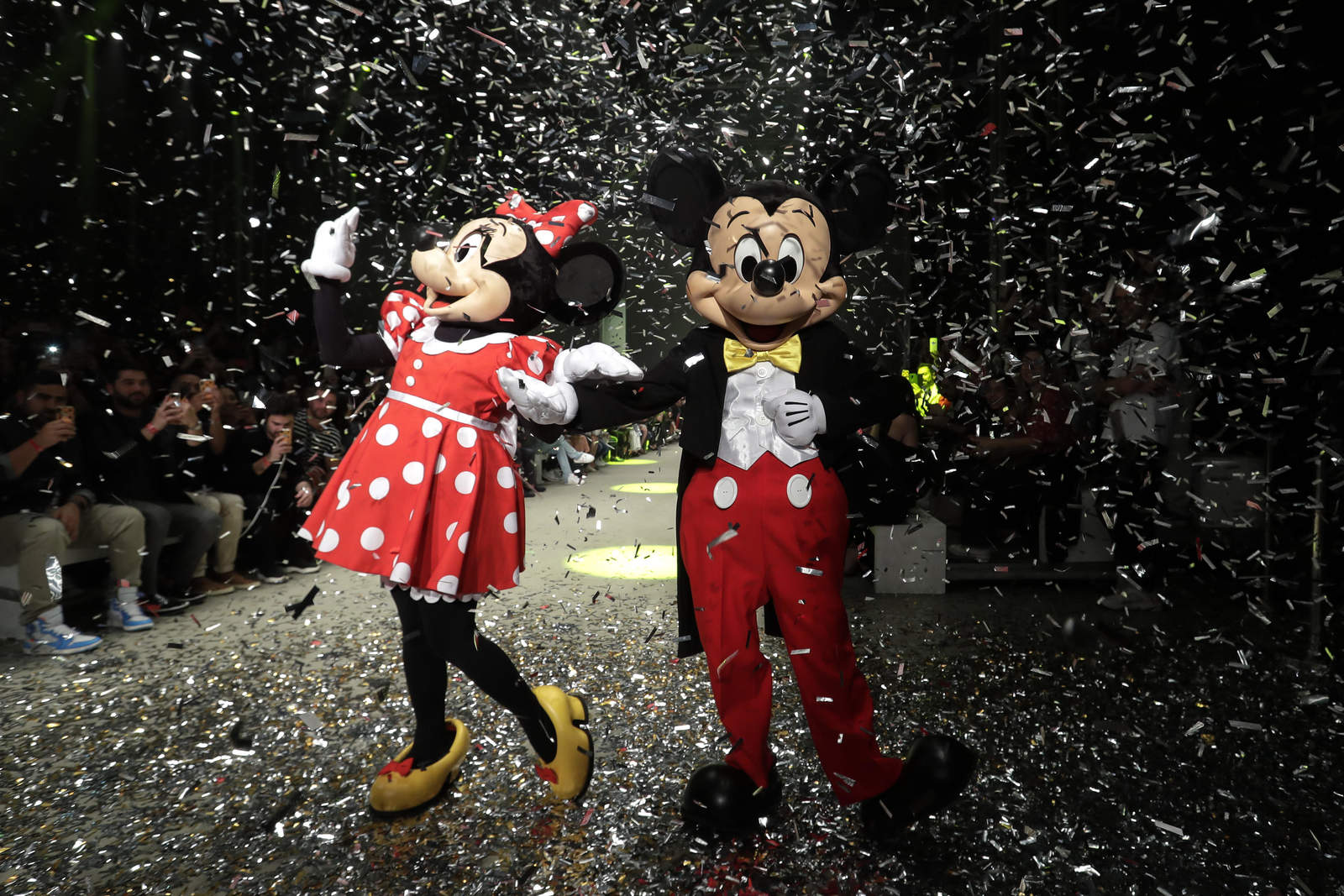 Mickey Mouse Cumple 90 Años
