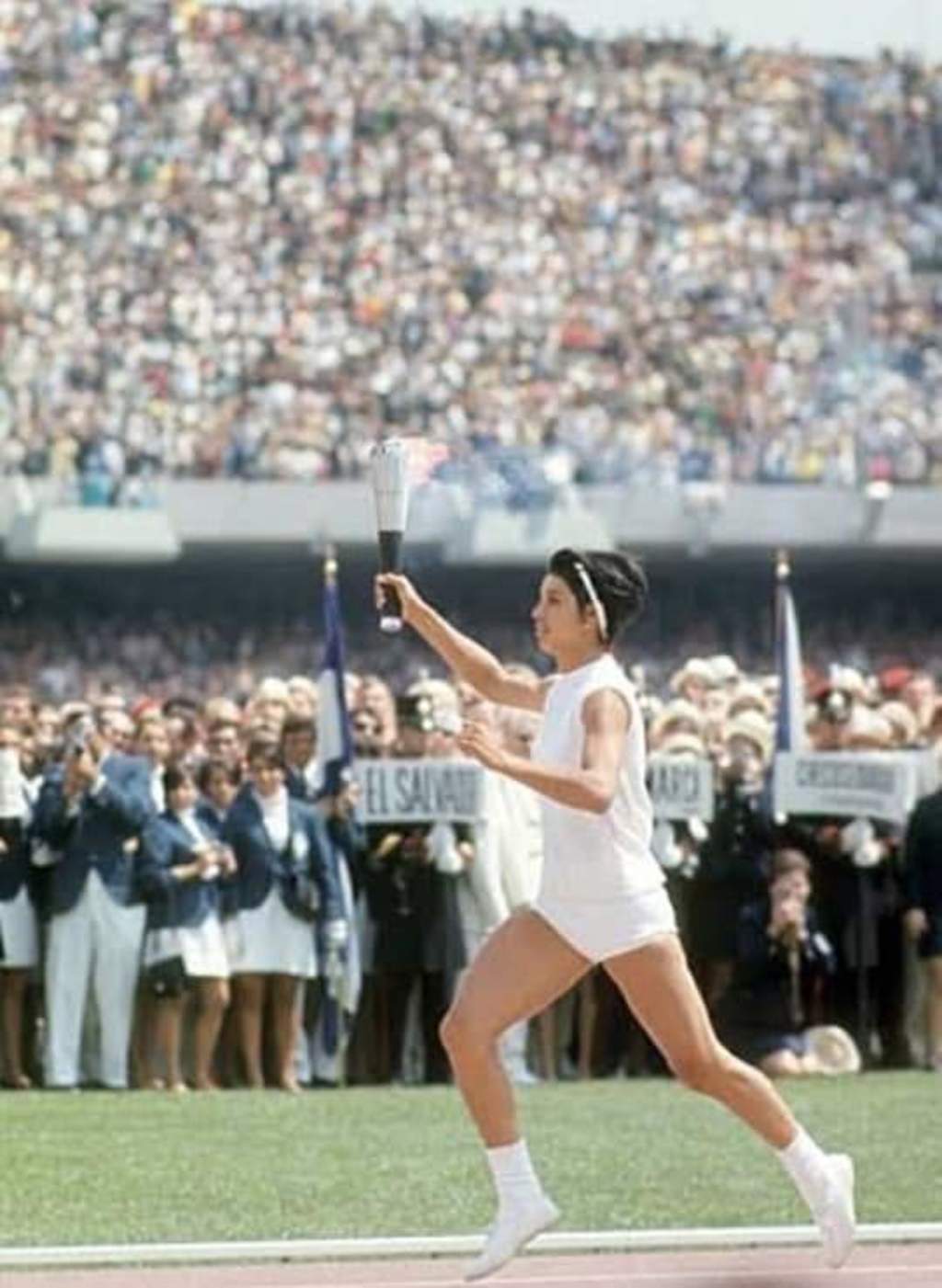Un fuego olímpico eterno por la igualdad de la mujer deportista Un fuego olímpico eterno por la igualdad de la mujer deportista