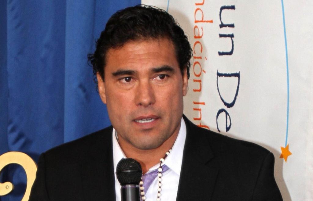 Eduardo Yáñez desmiente padecer cáncer