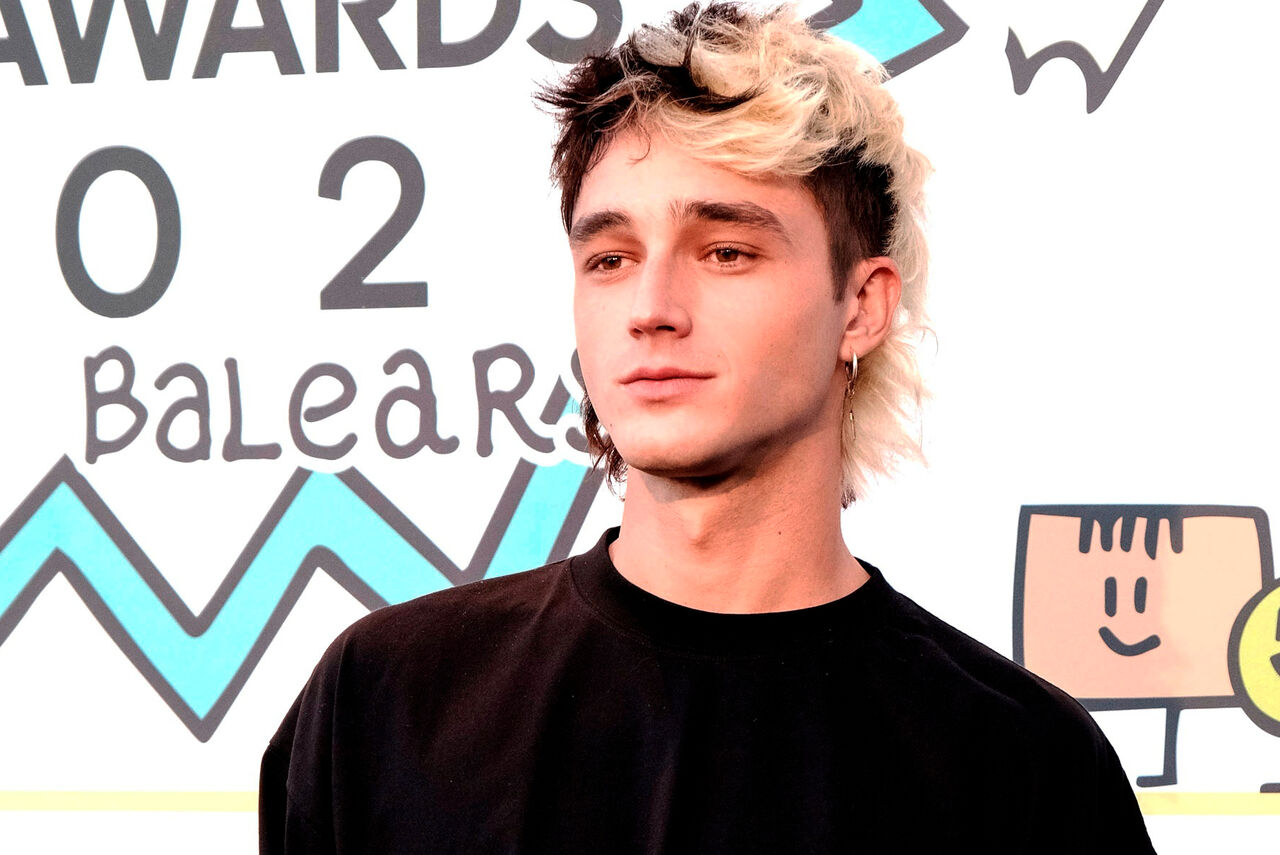 Actor de Elite, Pol Granch, abre el concierto de Reik