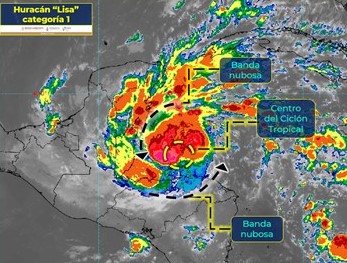 Lisa se convierte en huracán categoría 1 al sureste de Quintana Roo