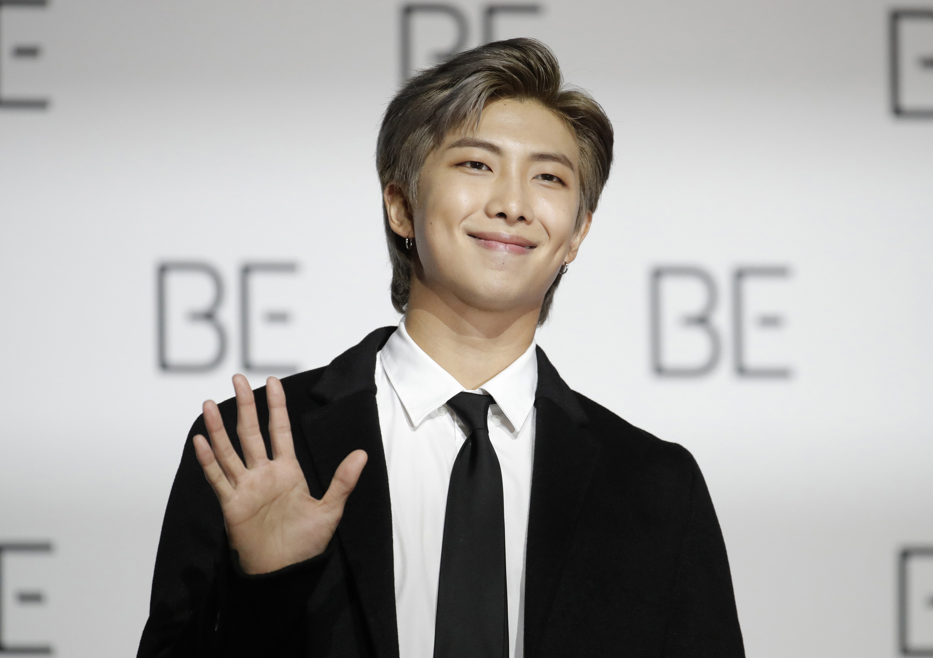RM de BTS estrena su álbum Indigo