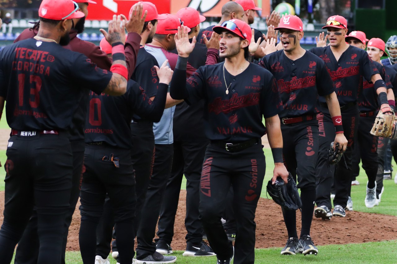Unión Laguna saca la escoba ante Pericos y está en plena lucha por el ...