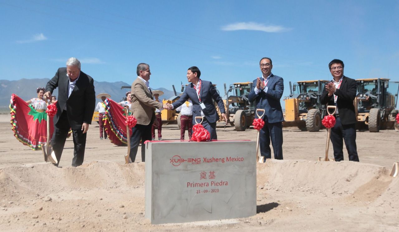 Colocan primera piedra de empresa Xusheng en Saltillo; se invierten 350 ...