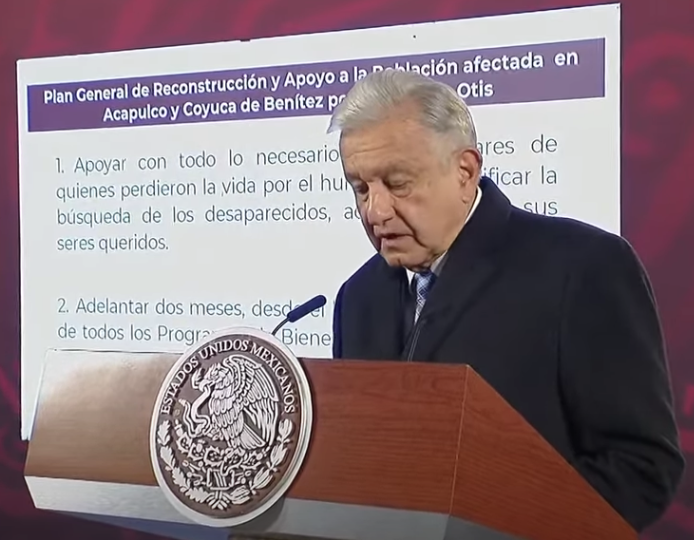 Concreta AMLO plan de rescate tras el huracán Otis en Acapulco