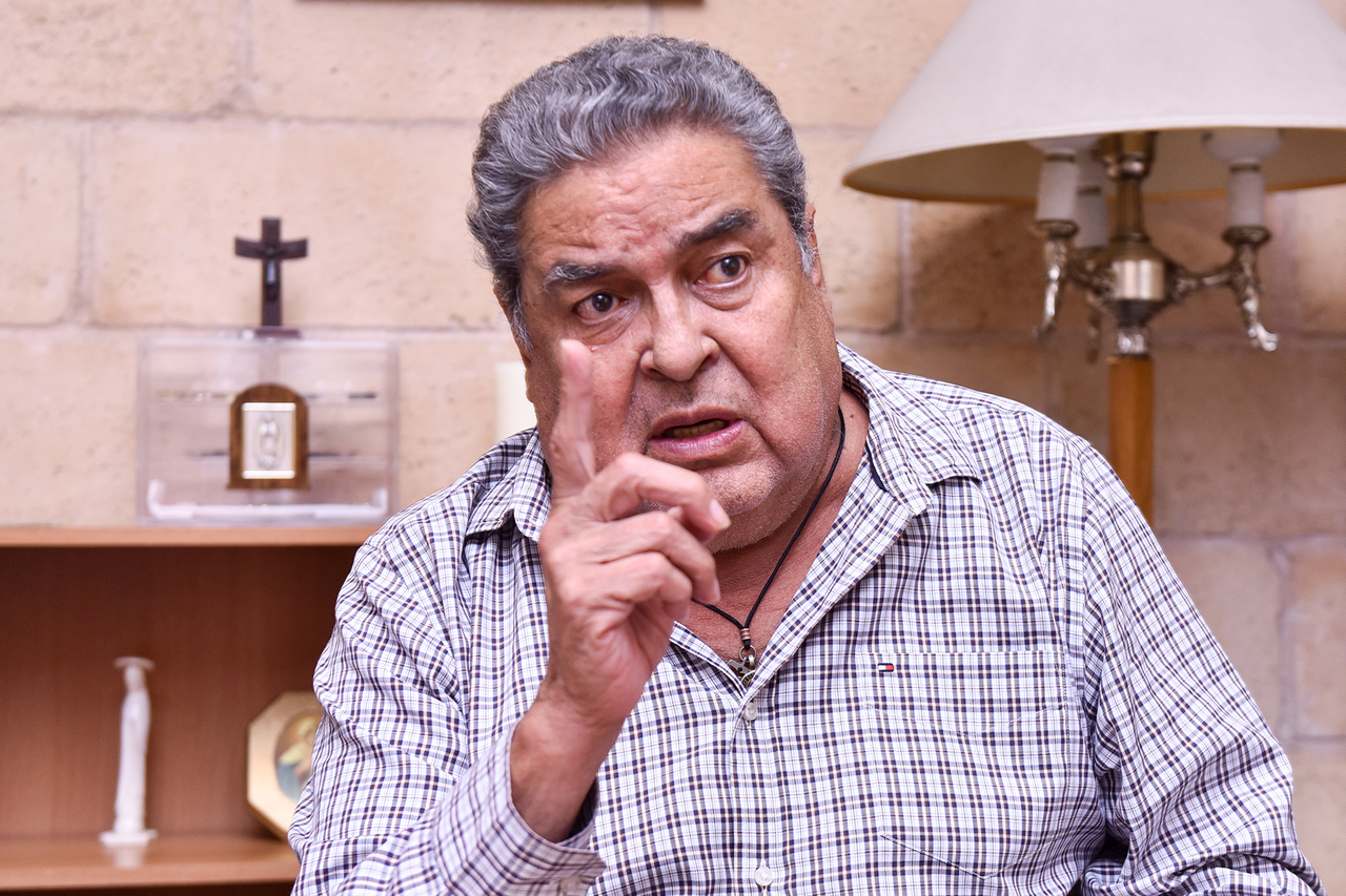 Dan de alta al padre Gerardo Zatarain; continuará su recuperación en casa